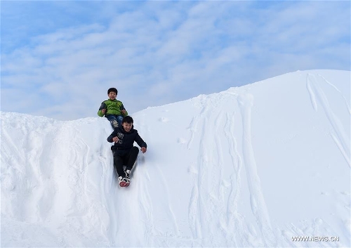 Citizens in NE China enjoy fun in winter - Global Times