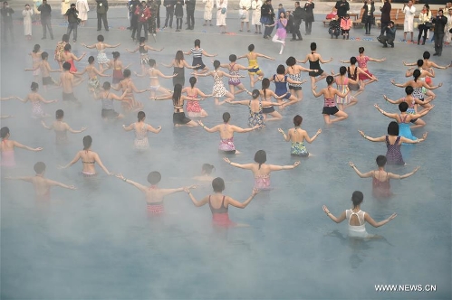 Yoga fans practice yoga in hot spring of China's Henan - Global Times