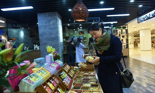 Picky customer - Global Times