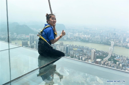 Yunding plank road attracts crowds in S China - Global Times