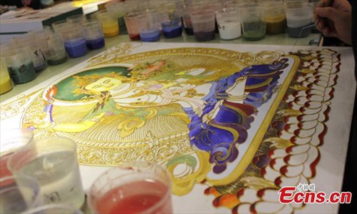 Folk artist devoted to enamel drawing for two decades - Global Times