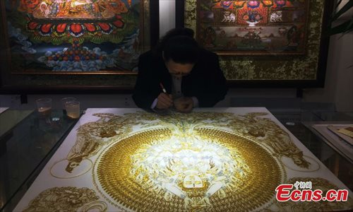 Folk artist devoted to enamel drawing for two decades - Global Times