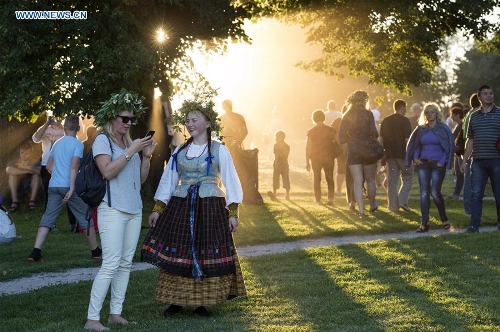 People celebrate midsummer day in Lithuania - Global Times