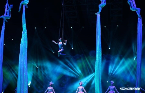 Shanghai acrobatics troupe performs in new circus pavilion - Global Times