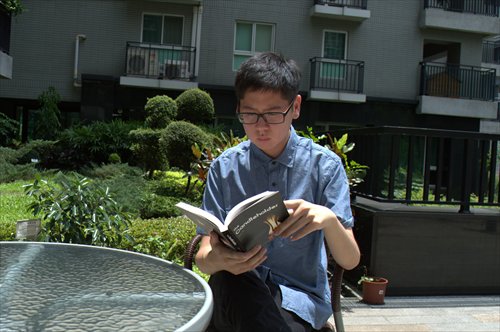 Author of new book ‘The Candleholder’ shares his inspiration - Global Times