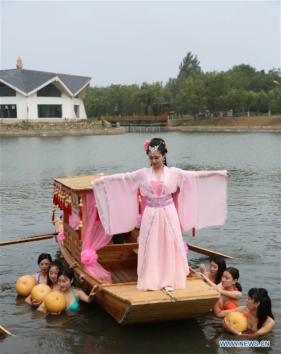 7th China Huludao int'l calabash cultural festival held in Liaoning ...