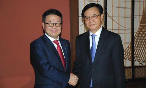 China, Japan trade ministers hold talks on enhancing economic ties ...