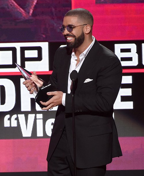 Drake wins big at American Music awards - Global Times