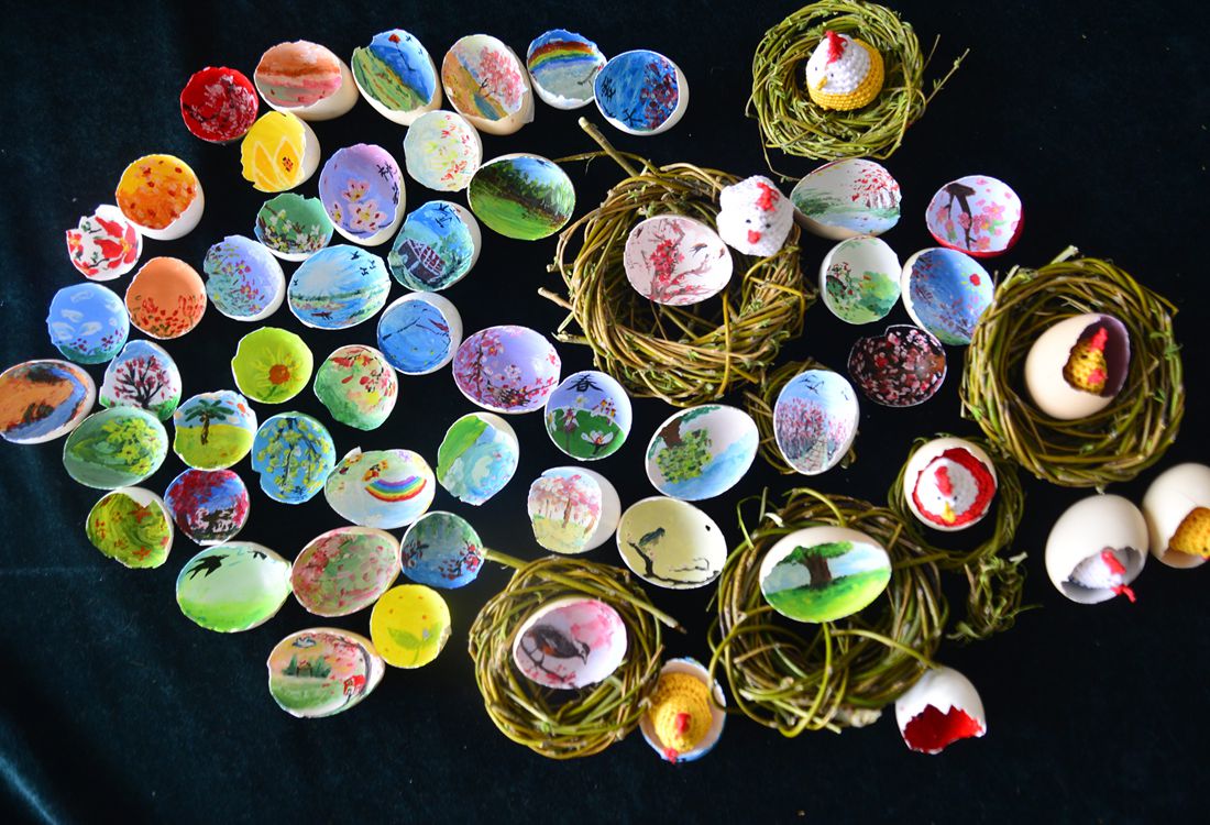 Eggs-quisite! Students create tiny paintings inside eggshells - Global ...