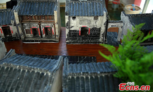 Nostalgic man makes building miniatures - Global Times