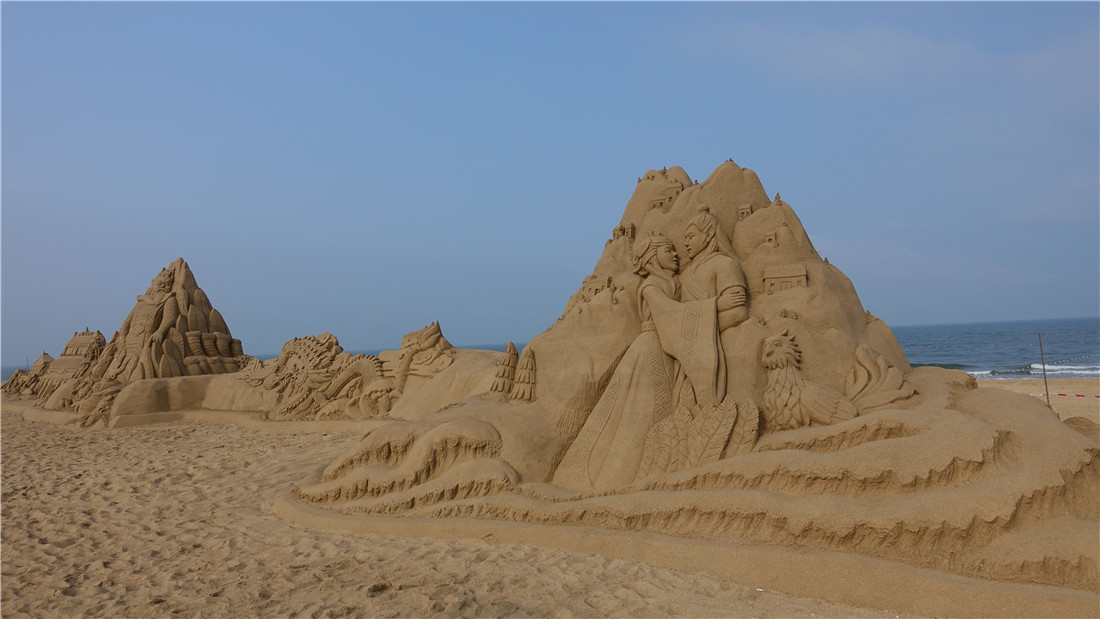 Sand sculptures created to attract tourists at Shandong scenic spot ...