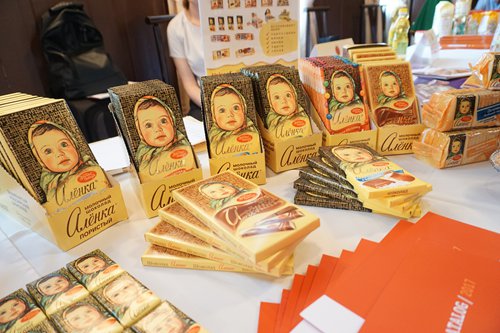 Russian food merchants, hoping to sell in China, debate market issues ...