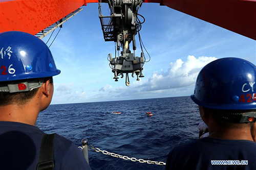 Jiaolong conducts 2nd dive in 3rd stage of China's 38th oceanic ...