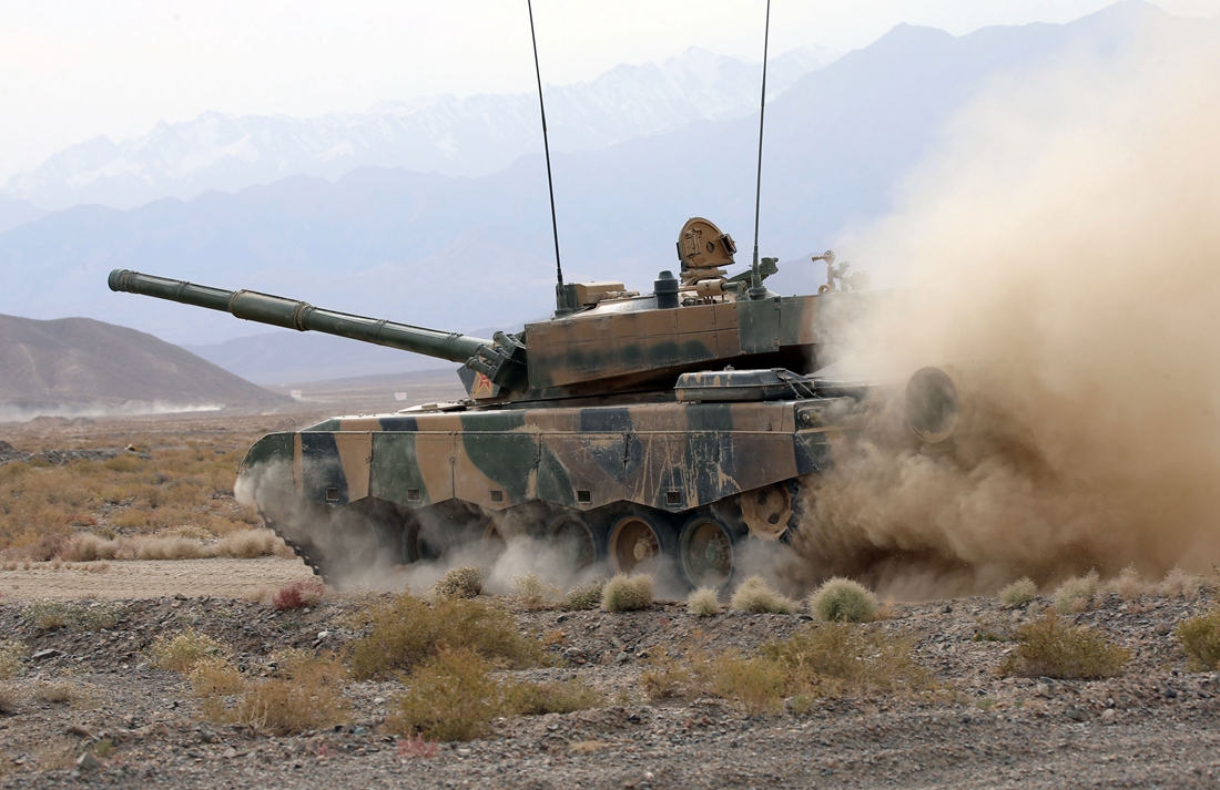 MBTs fire live rounds near Qilian Mountains - Global Times