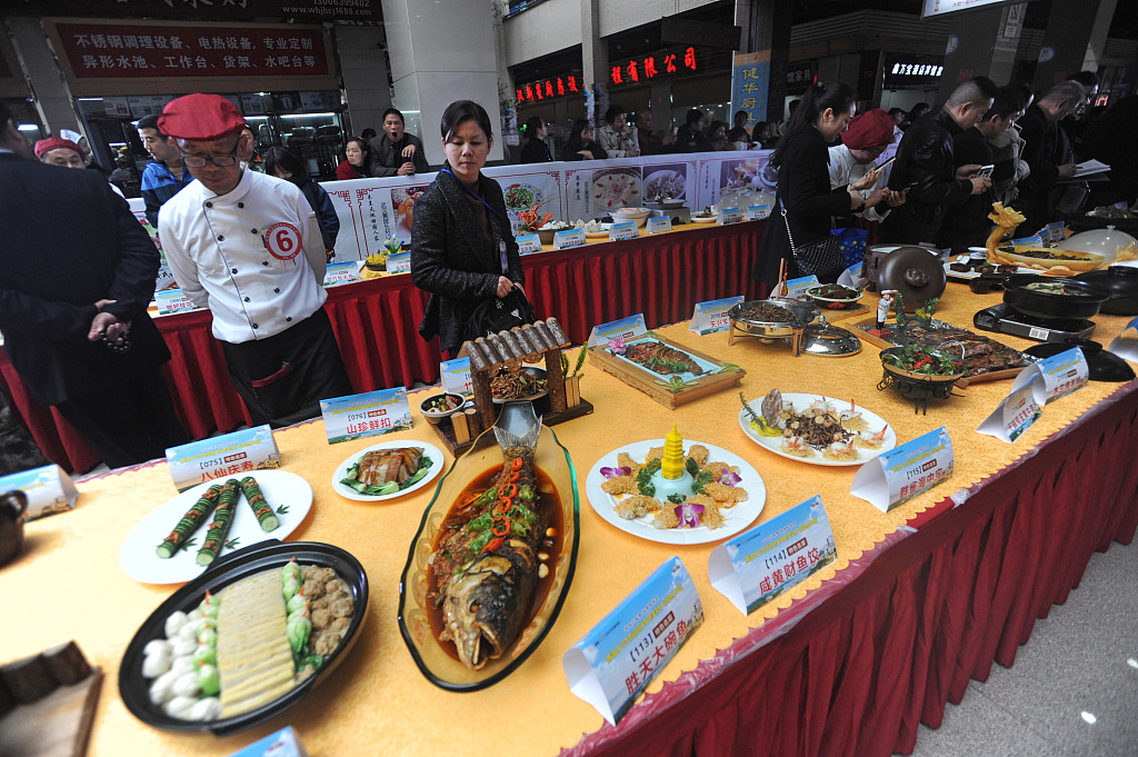 City districts square off for best local dish in Central China’s Wuhan ...