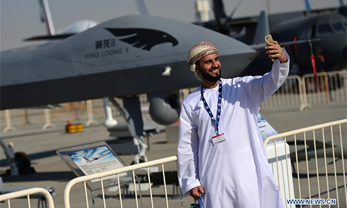 China's L-15 advanced jet trainer showcased at Dubai Airshow ...