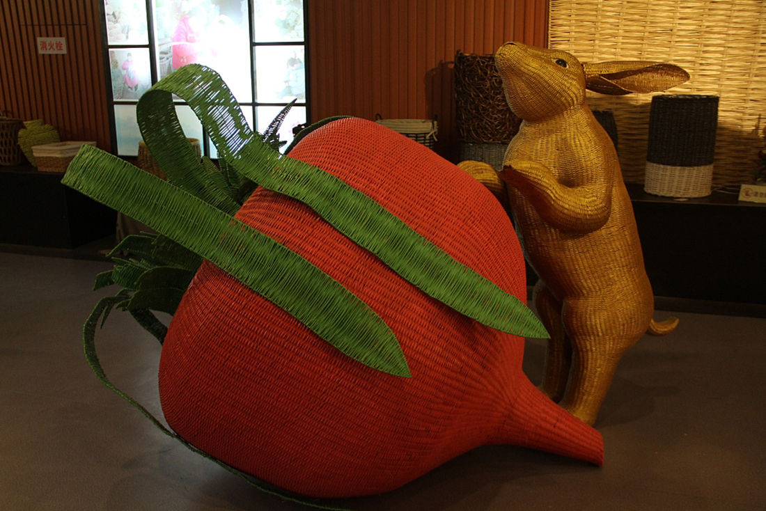 Giant wicker animal statues on display in Shandong Province - Global Times