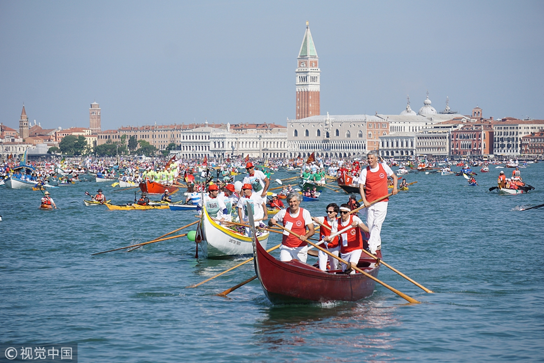 Historic rowing marathon held in Venice, Italy - Global Times