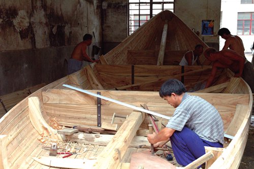 Luodian-made dragon boats, listed as China’s National Intangible ...