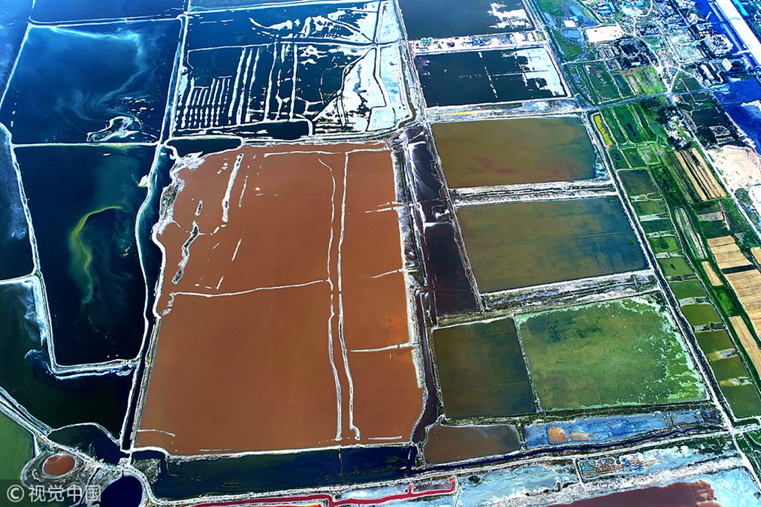Aerial view of vibrant salt lakes in China’s Yuncheng - Global Times