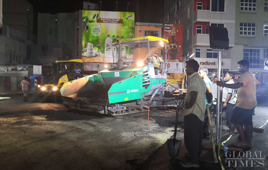 Workers put final touches on China-Maldives Friendship Bridge in Male ...