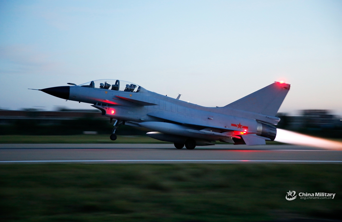 J-10 fighter jets participate in round-the-clock flight training ...