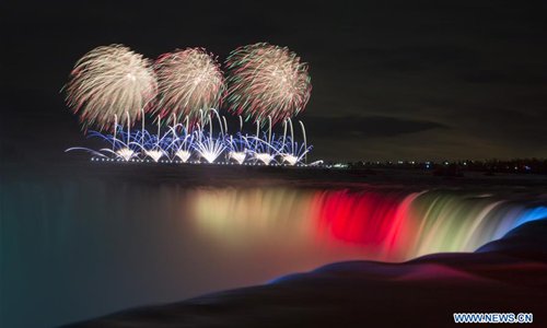 Cascades of Fire Int'l Fireworks Competition held in Canada - Global Times
