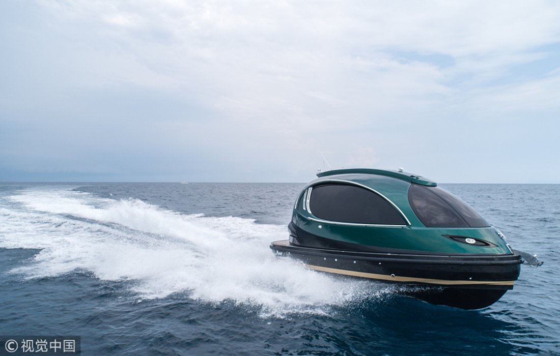 Explore the sea on a customized space-ship style boat - Global Times