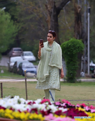 People visit spring flower show in Islamabad, Pakistan - Global Times