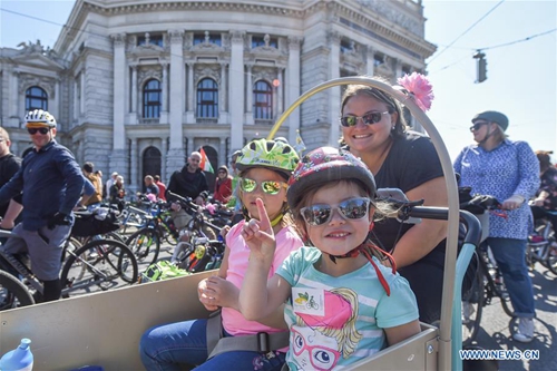 Bike carnival held in Vienna - Global Times