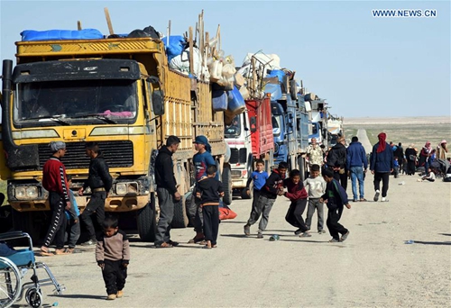 Displaced Syrians leave rebel-held Rukban refugee camp - Global Times
