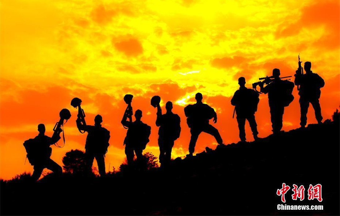 Armed police hold “Hell Week” training in Central China’s Hubei ...
