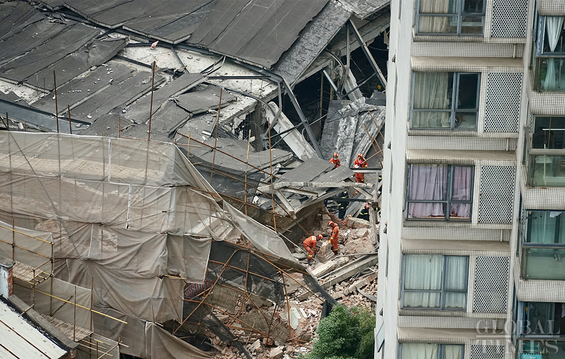 19 people rescued after a building collapsed in Shanghai on Thursday ...