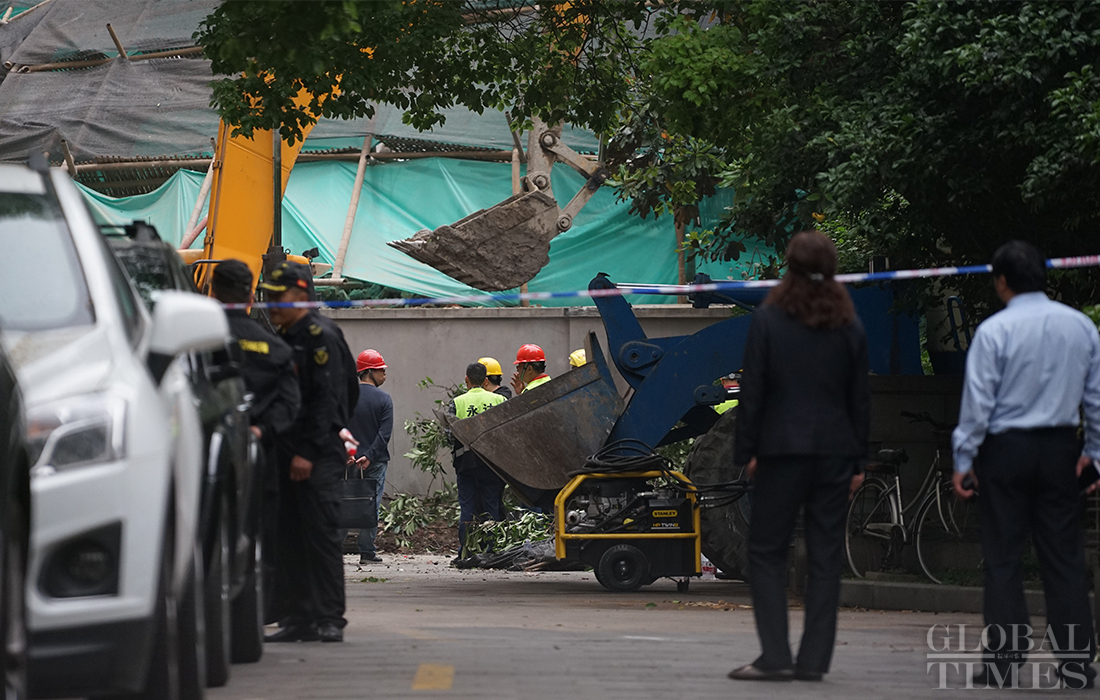 19 people rescued after a building collapsed in Shanghai on Thursday ...