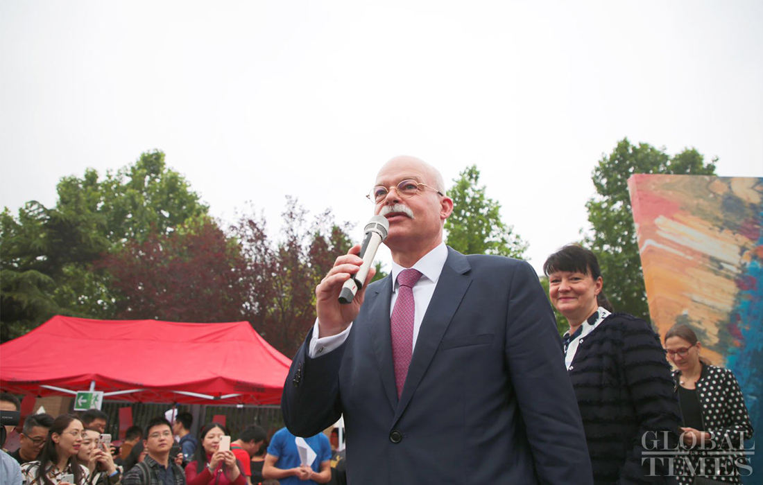 Echt Berlin (Really Berlin): German Embassy in Beijing holds Open Day ...