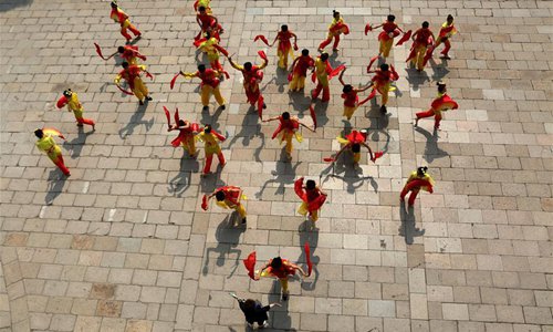 Inheritor of Lu'nan Flower Drum Dance in E China's Shandong - Global Times