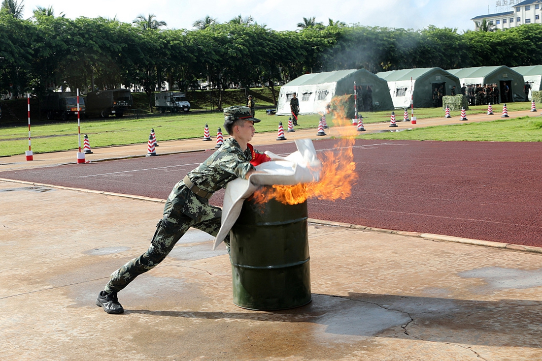 Armed Police Corps personnel of Hainan Province participle in contest ...