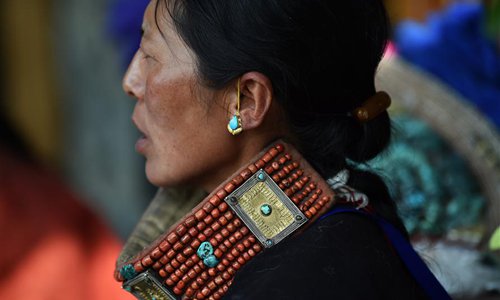 Traditional Burang clothes in SW China's Tibet - Global Times