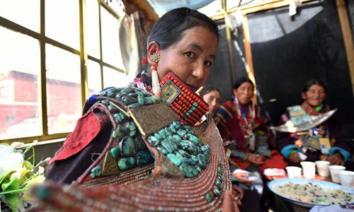Traditional Burang clothes in SW China's Tibet - Global Times