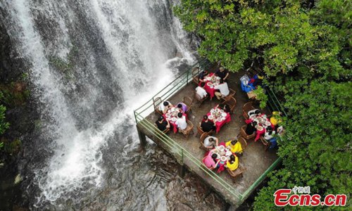 New restaurant beside waterfall opens in Zhejiang - Global Times