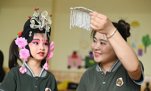 Kids dressed up to perform local opera in kindergarten in N China's ...