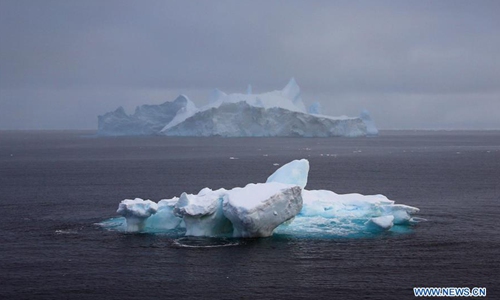 China's polar icebreaker enters floating ice area during 36th Antarctic ...