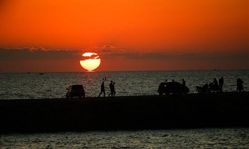 Sunset scenery in northern Gaza Strip town - Global Times