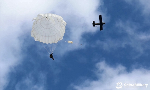 Elite paratroopers descend to drop zone - Global Times