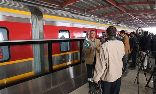Pakistan's first-ever urban train under CPEC takes first test run ...