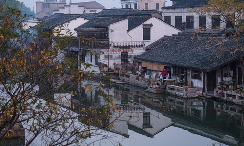 Anchang ancient town in China's Zhejiang attracts lots of tourists ...