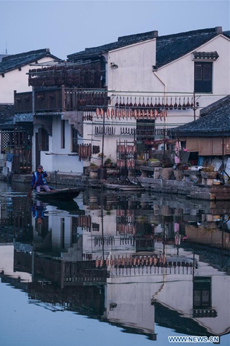 Anchang ancient town in China's Zhejiang attracts lots of tourists ...