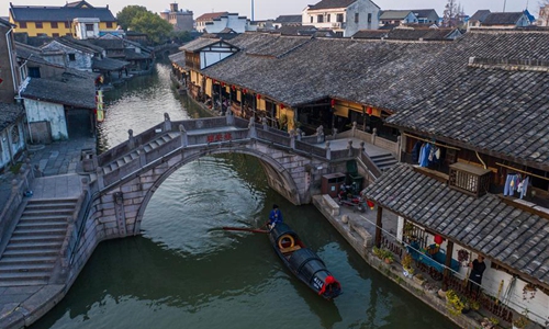 Anchang ancient town in China's Zhejiang attracts lots of tourists ...