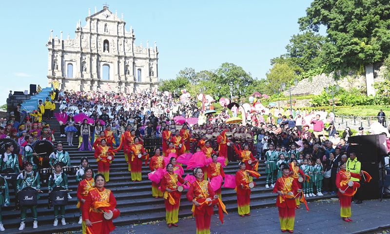 Macao residents, professionals enjoy prosperity for past two decades ...