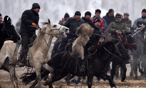 Goat grabbing competition held in Xinjiang - Global Times